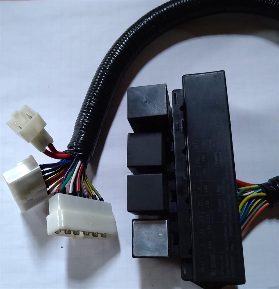 Relaisbox mit Sicherungskasten TB - für Foton Traktoren